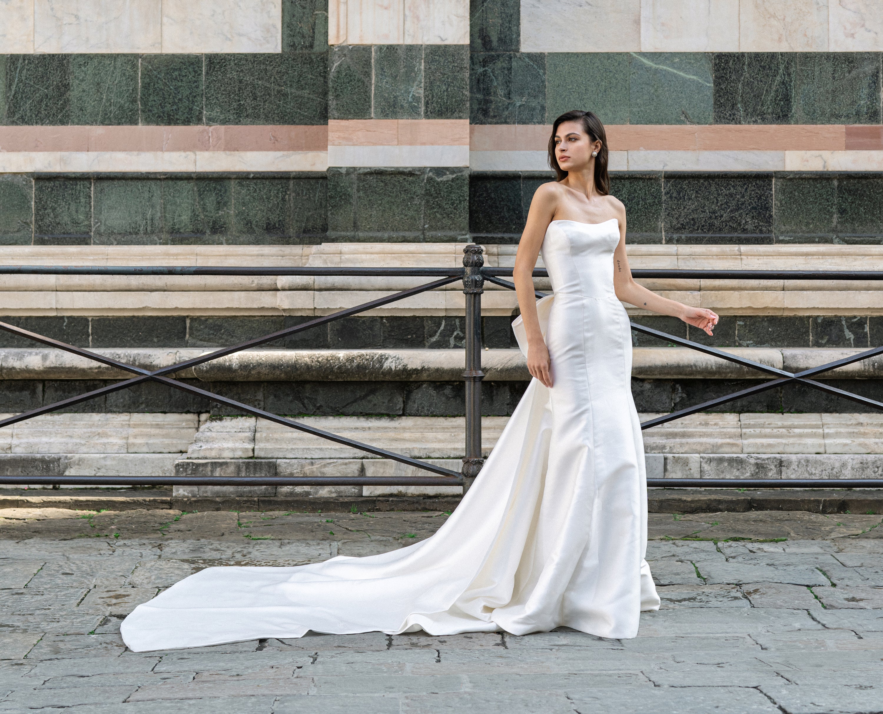 Spring 2025 Bliss Lookbook – Monique Lhuillier