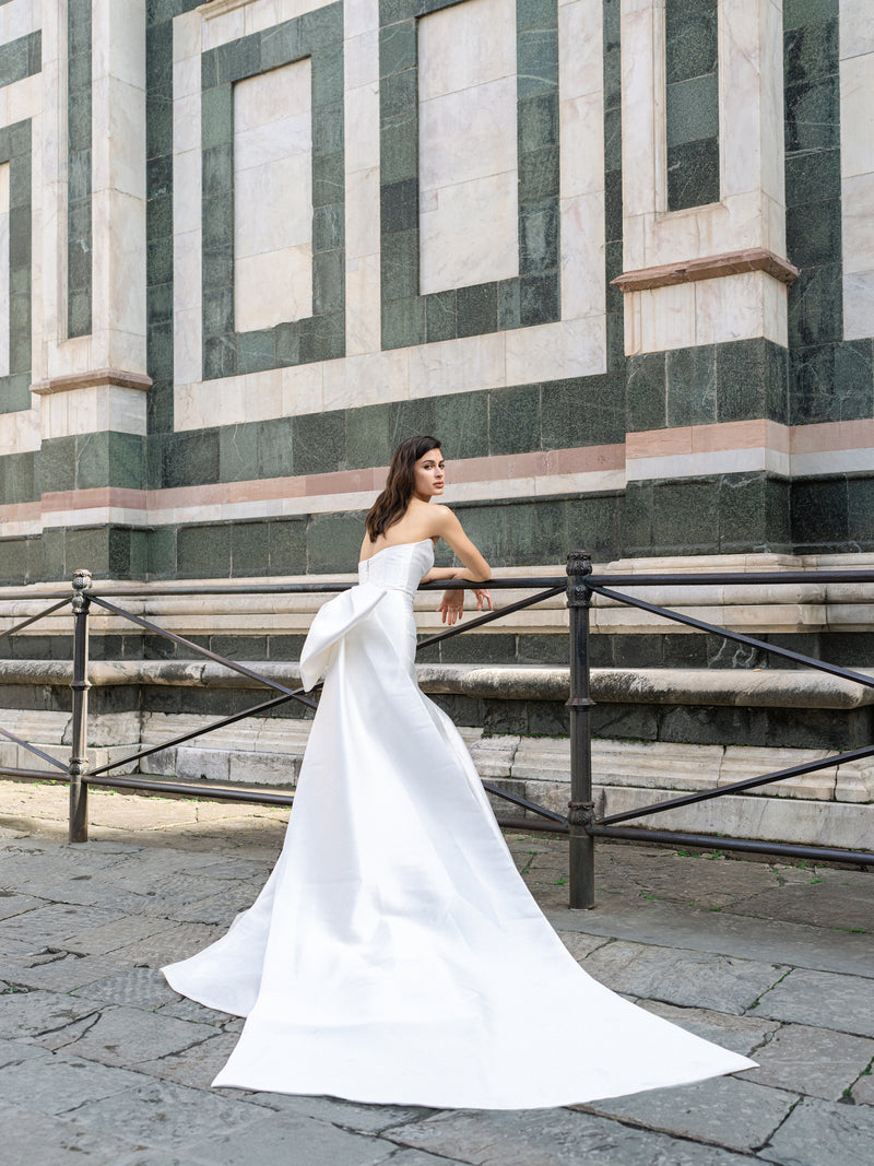 Spring 2025 Bliss Lookbook – Monique Lhuillier